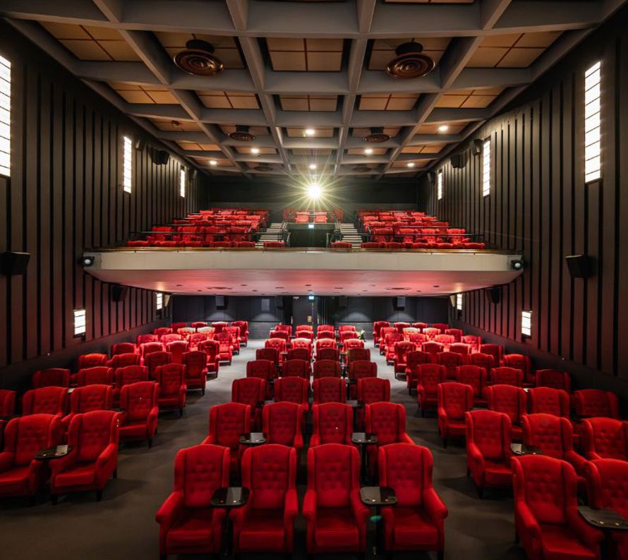 Premium-salit | Finnkino | IMAX, iSense, LUXE ja Maxim